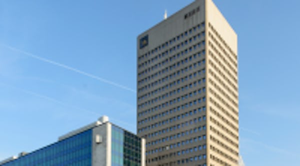 Vestiging Spaces in Rotterdam in voormalig Shell-kantoor Hofplein