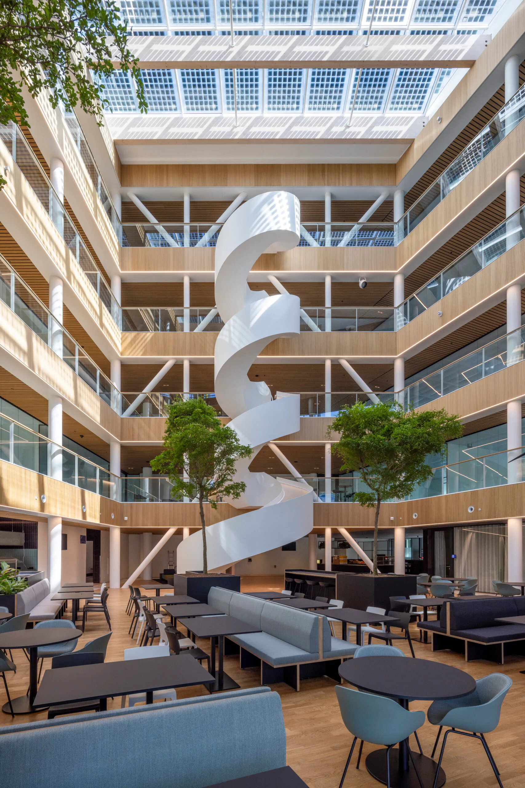 Plus Ultra Utrecht (22.890 m2) opgeleverd: WELL-certificering primeur ...
